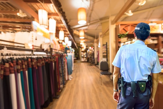 5 Reasons To Hire Security Officers In Retail Stores