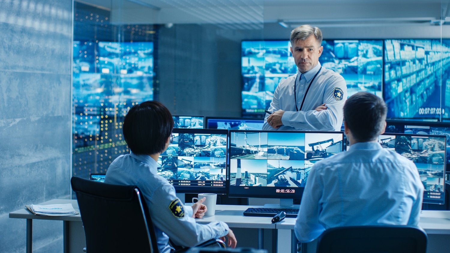5 Benefits of Using Security Officers From a Private Security Company